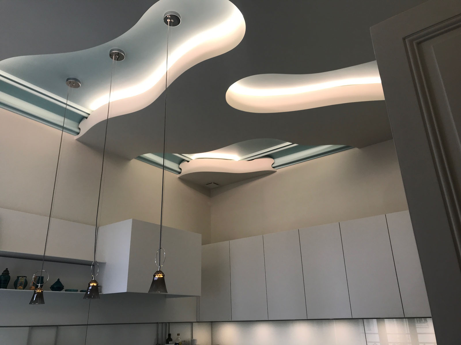 Shop Window & Store Front Lighting Design - Laurent Lumières